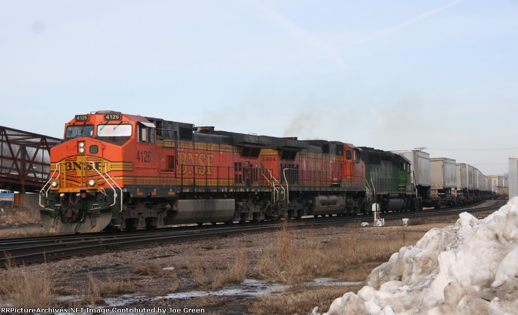 BNSF 4126